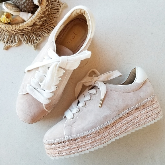 Best in Shoes Posh Party on Poshmark